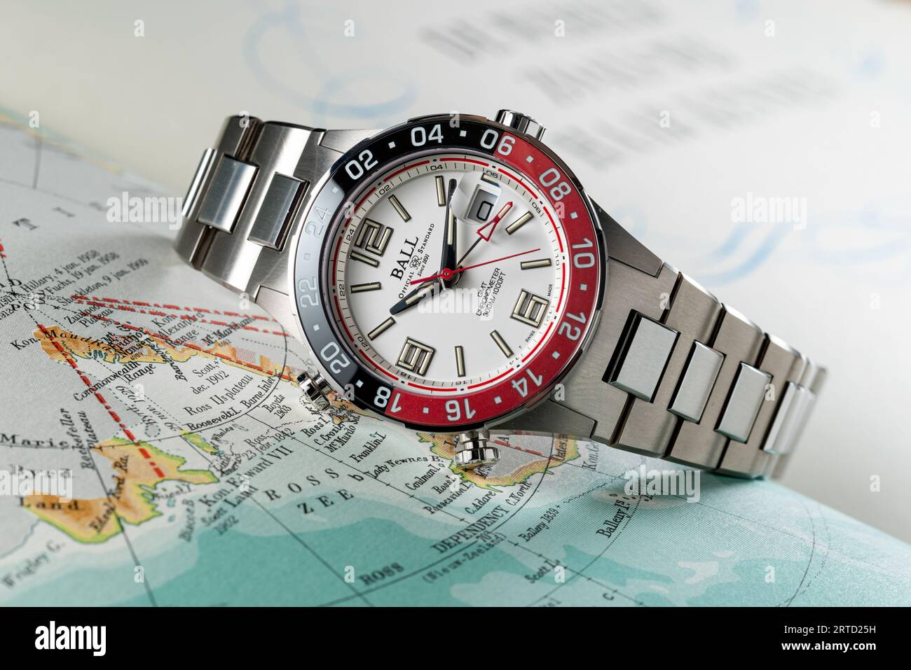 Ball Roadmaster Marine GMT Ceramic Stock Photo - Alamy