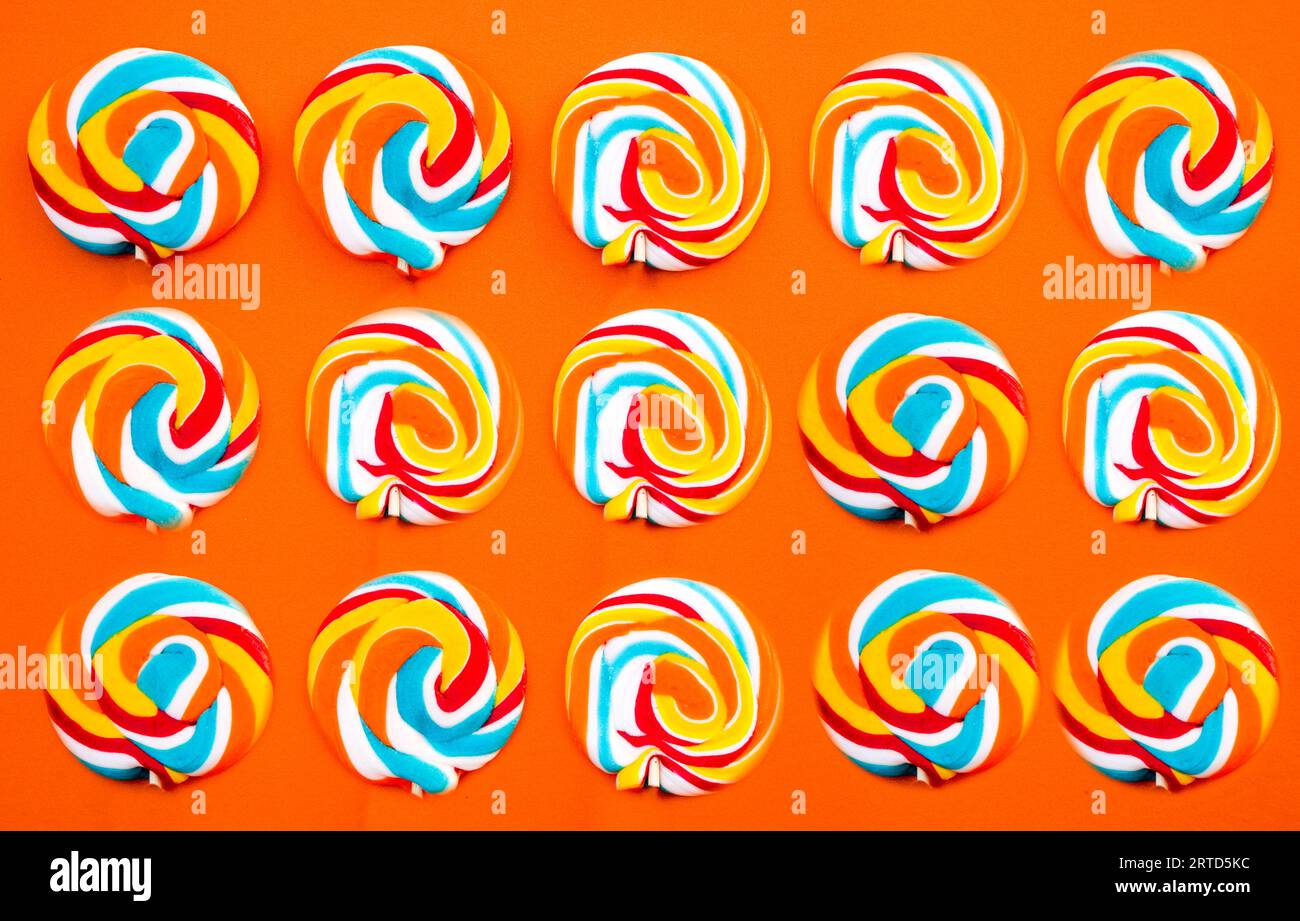 Candy bar wrappers hi-res stock photography and images - Alamy