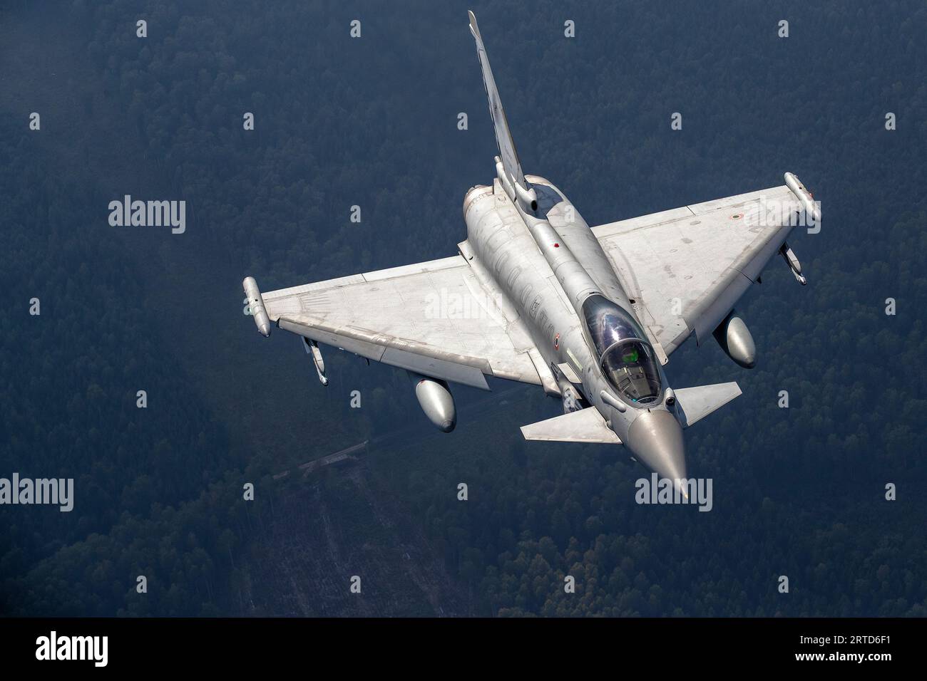 A Italian Air Force Eurofighter Typhoon military fighter jet ...