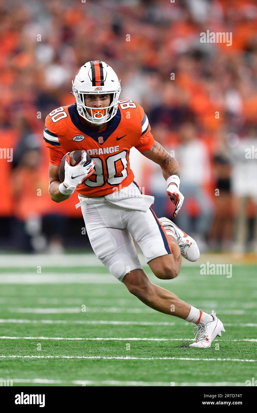Syracuse wide receiver Isaiah Jones (80) runs with the ball during the ...