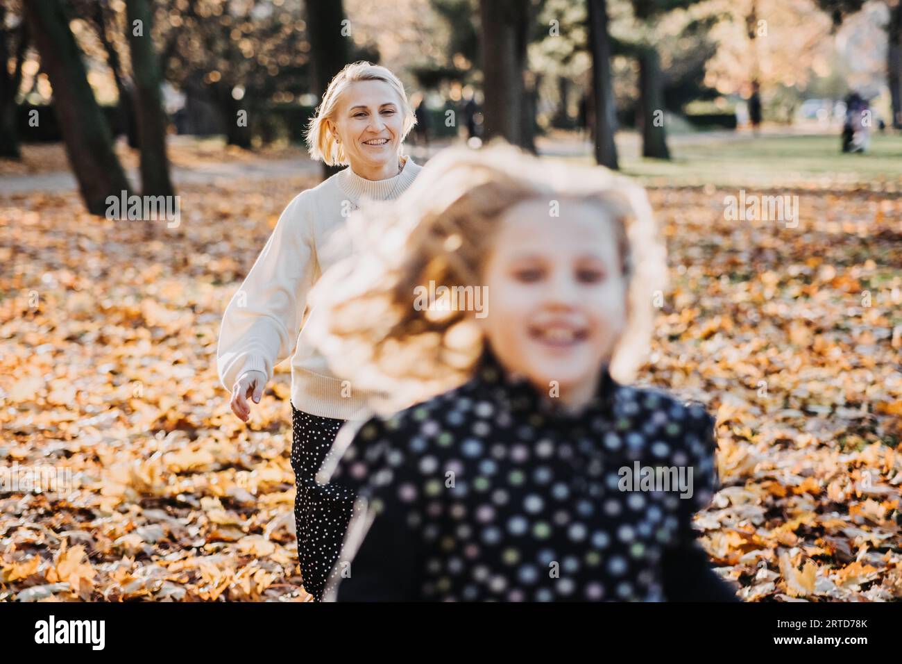 Happy Autumn. Autumn Fall Activities for families with teenagers. Ways ...