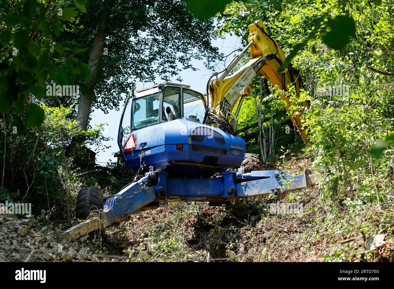 Excavation slope hi-res stock photography and images - Alamy