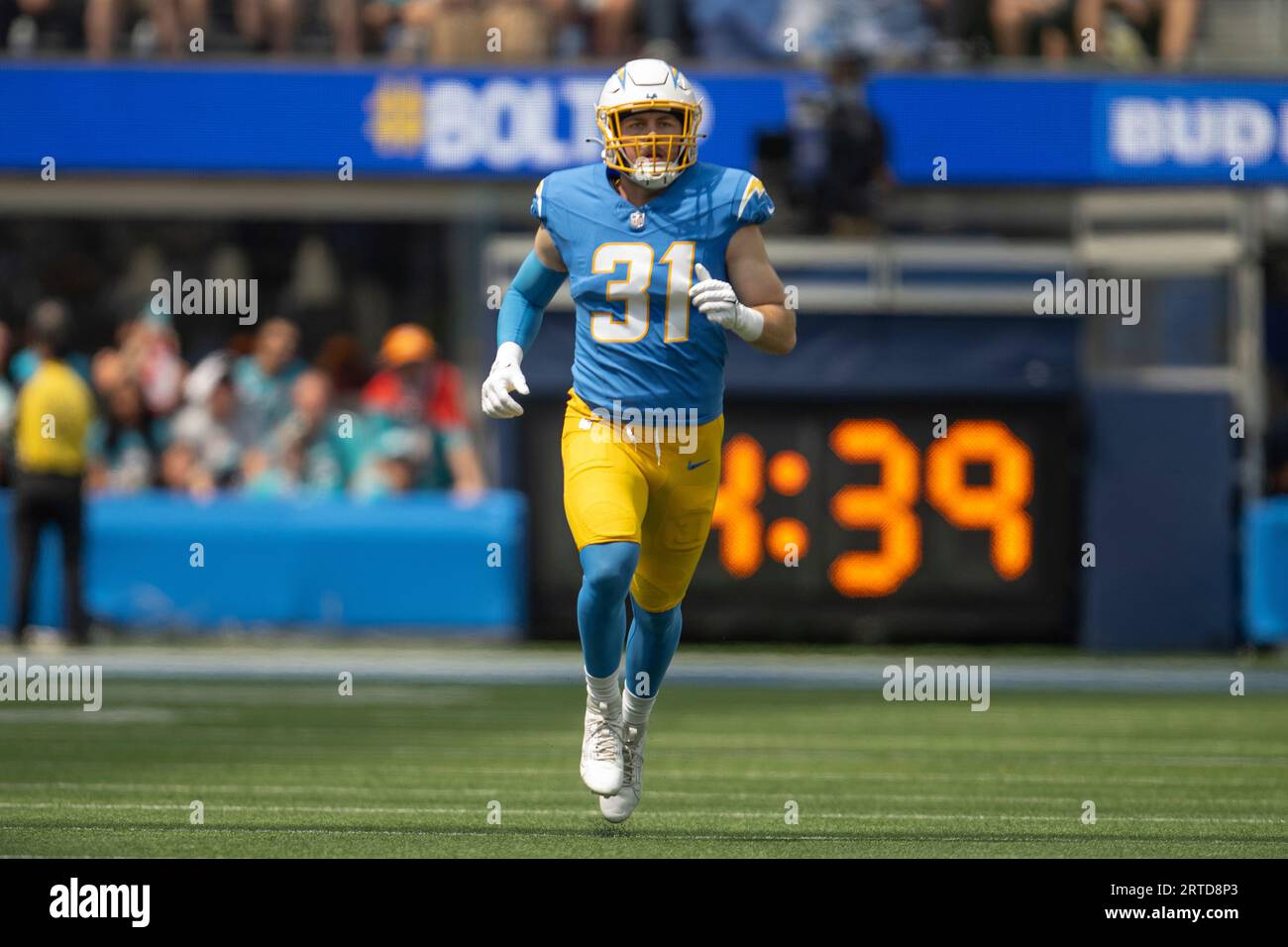 Los Angeles Chargers linebacker Nick Niemann (31) runs during an NFL ...