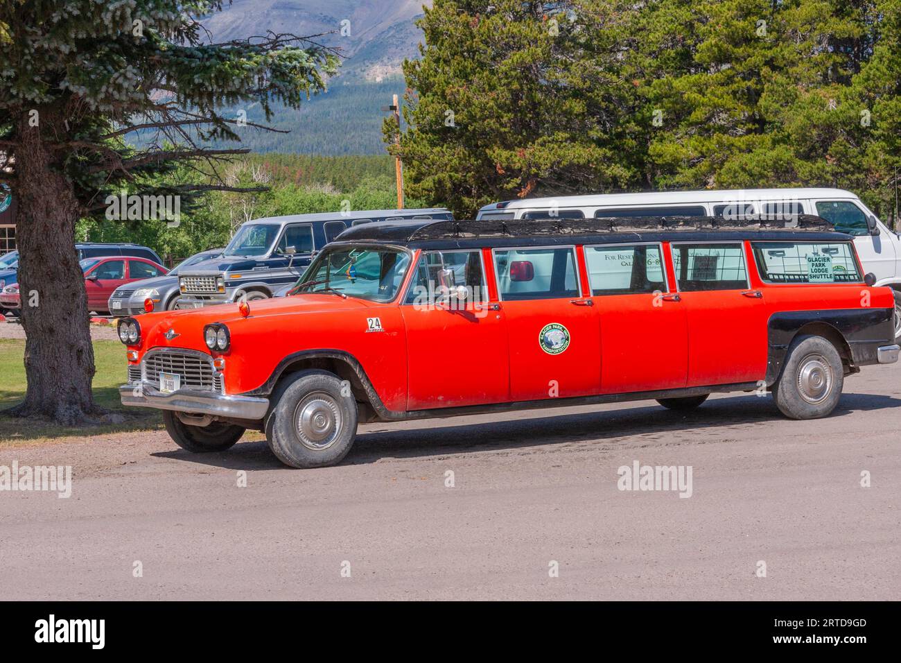 Red Jammer Bus at Glacier Park Lodge in Two Medicine area of Glacier ...