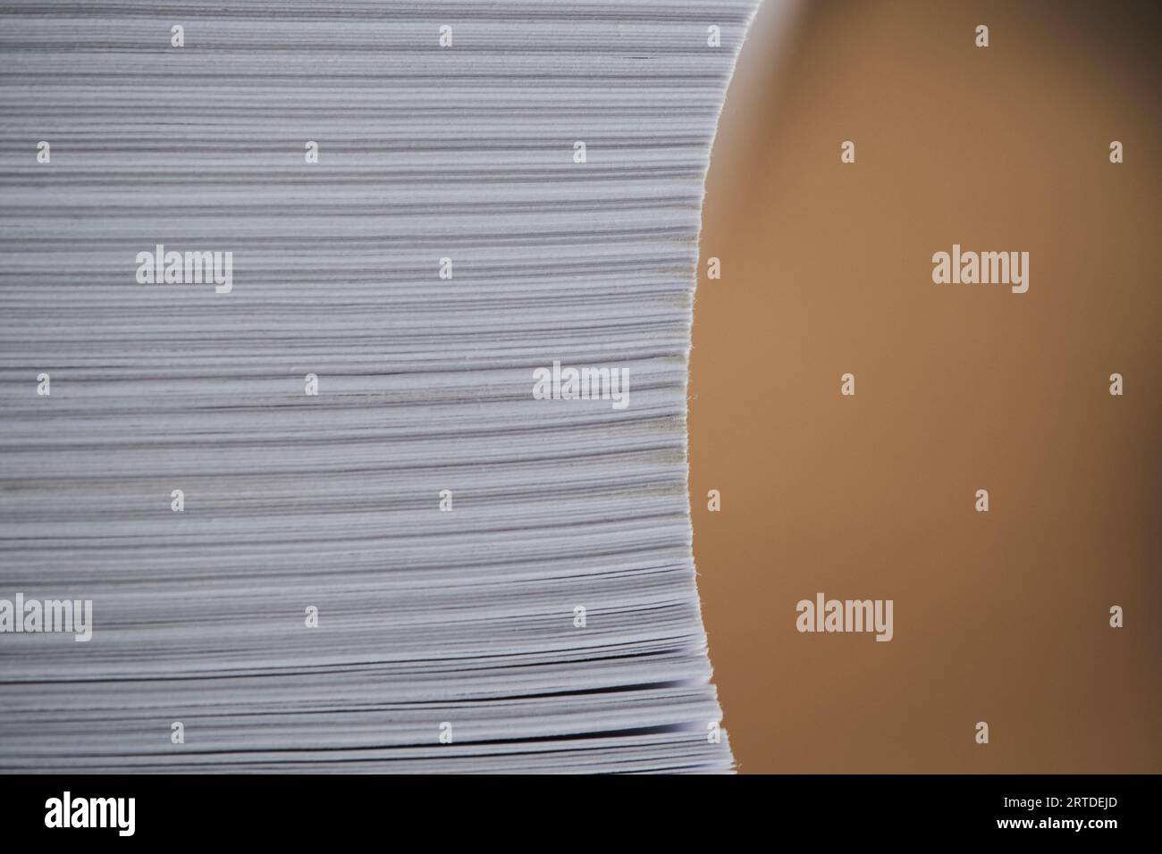 Background thick stack paper sheets Stock Photo - Alamy