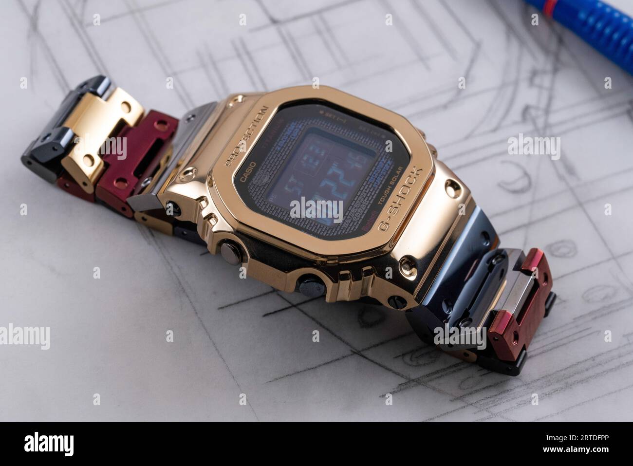 Casio G-Shock GMW-B5000TR-9ER Stock Photo - Alamy