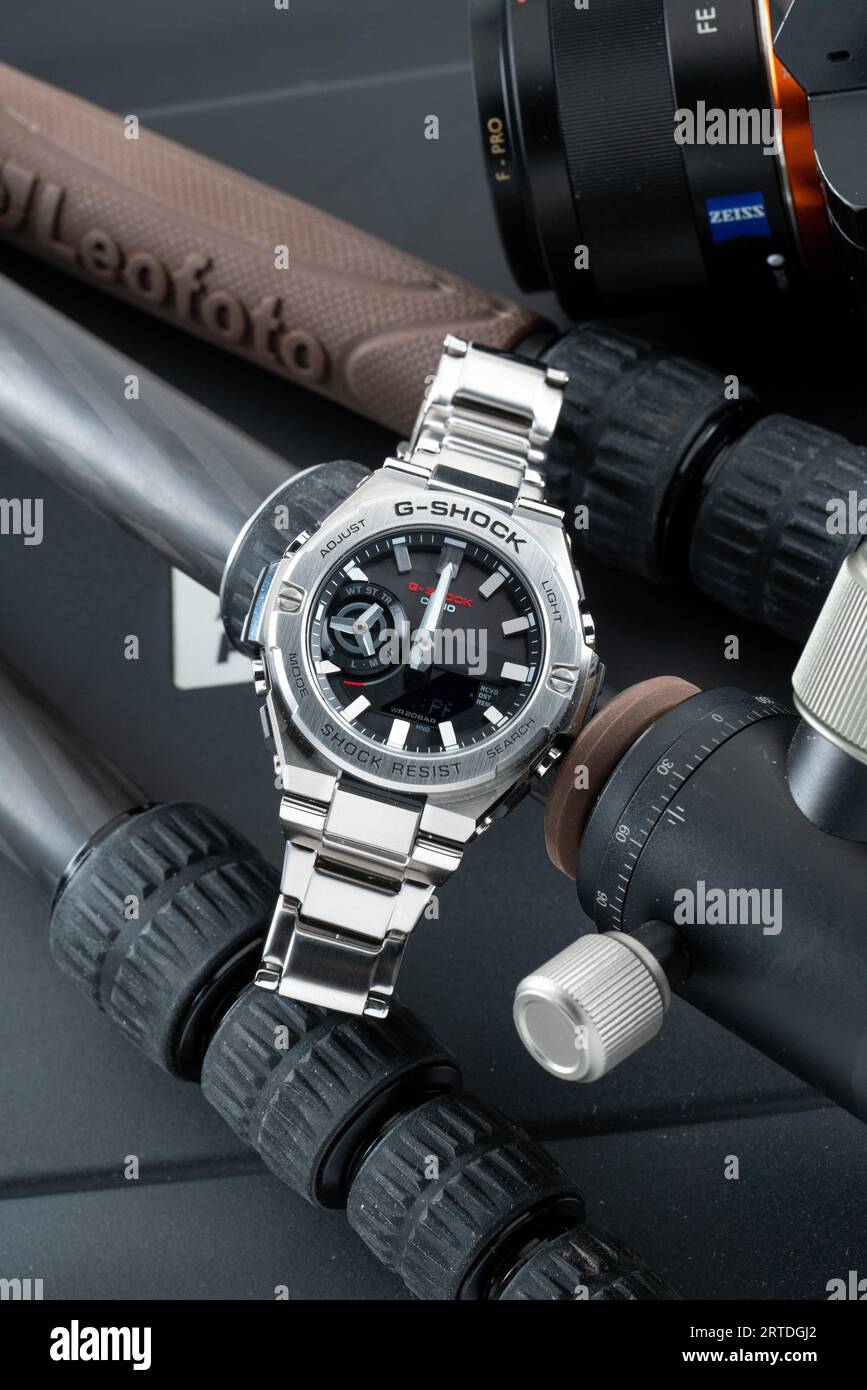 Casio G-Shock GST-B500D-1A Stock Photo - Alamy