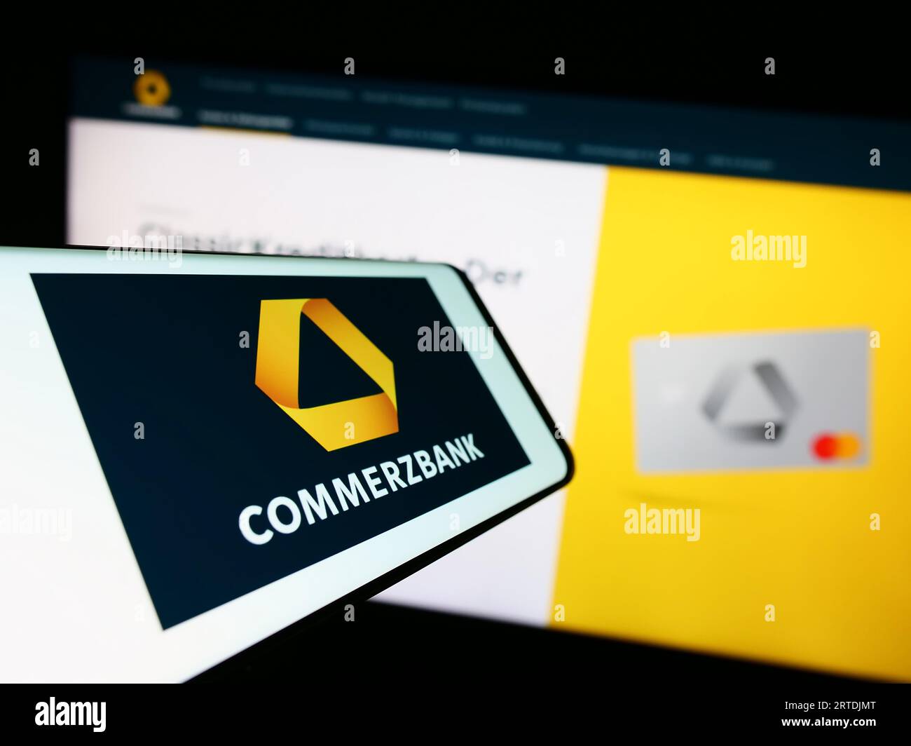 Commerzbank logo hi-res stock photography and images - Alamy