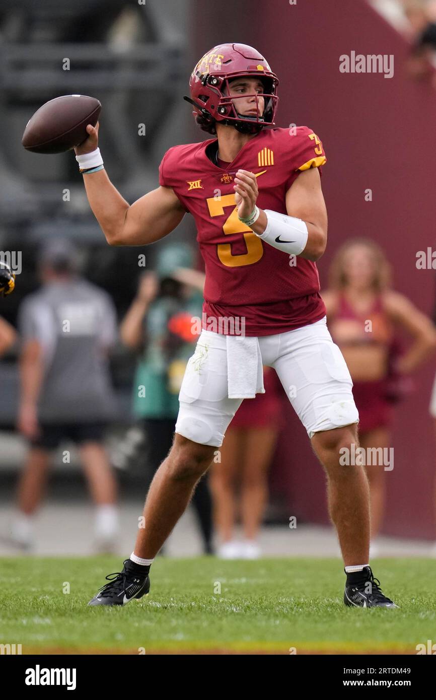 Iowa State quarterback Rocco Becht (3) throws a pass during the second ...