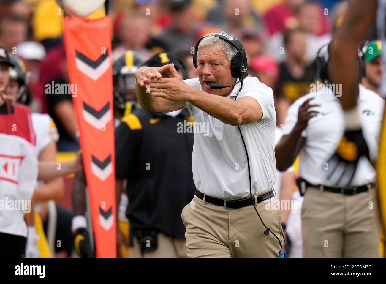 Iowa head coach Kirk Ferentz calls a timeout during the first half of ...