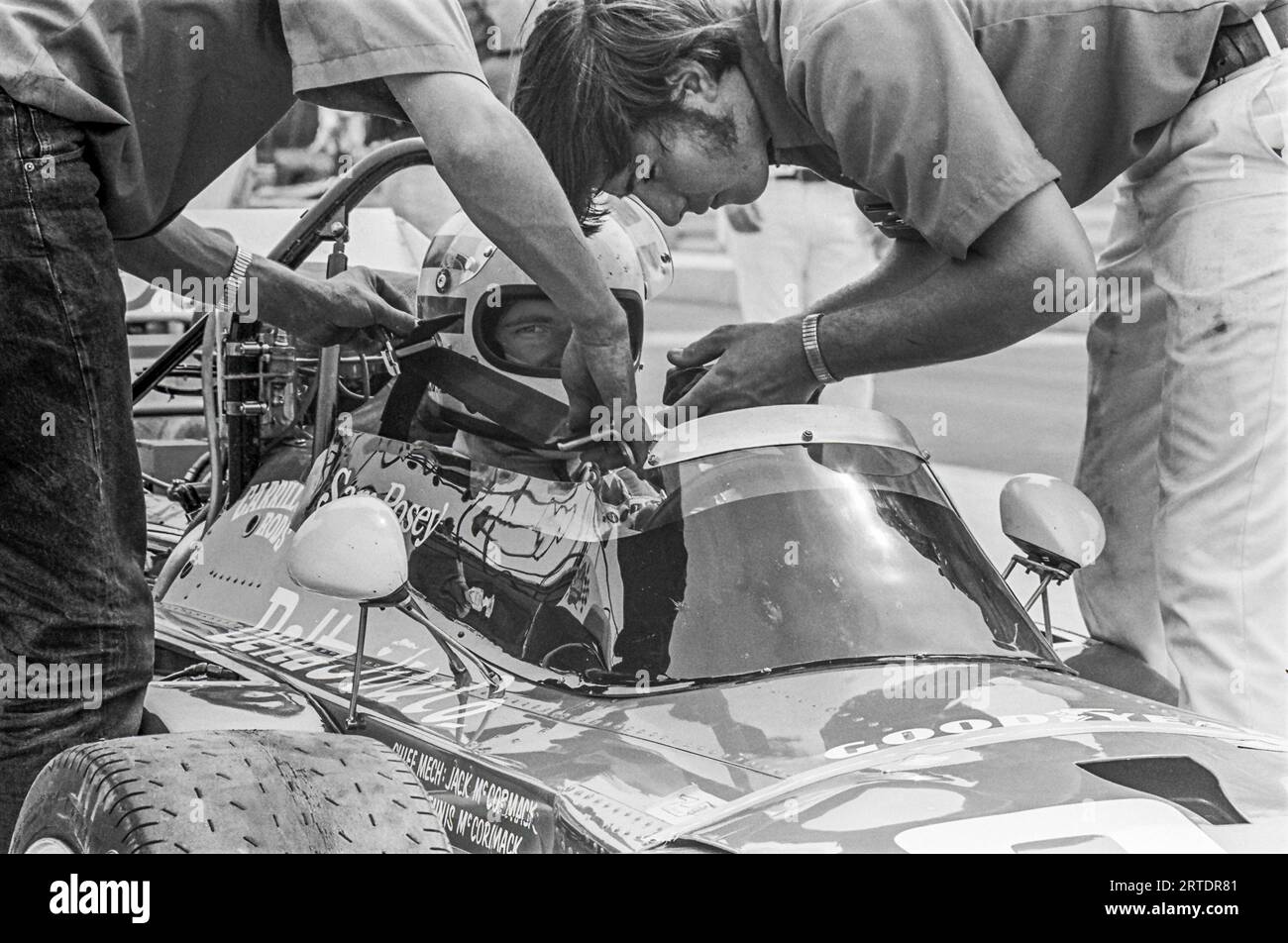Sam Posey in a Surtees TS11 at the 1972 SCCA L&M F5000 race at the ...