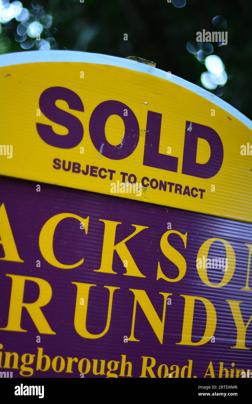 Jackson grundy hi-res stock photography and images - Alamy