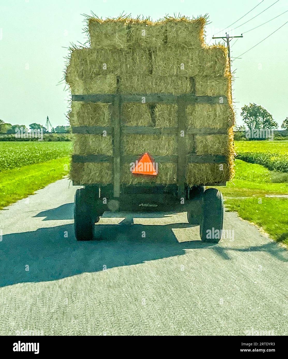 Driving loaded vehicle hi-res stock photography and images - Alamy