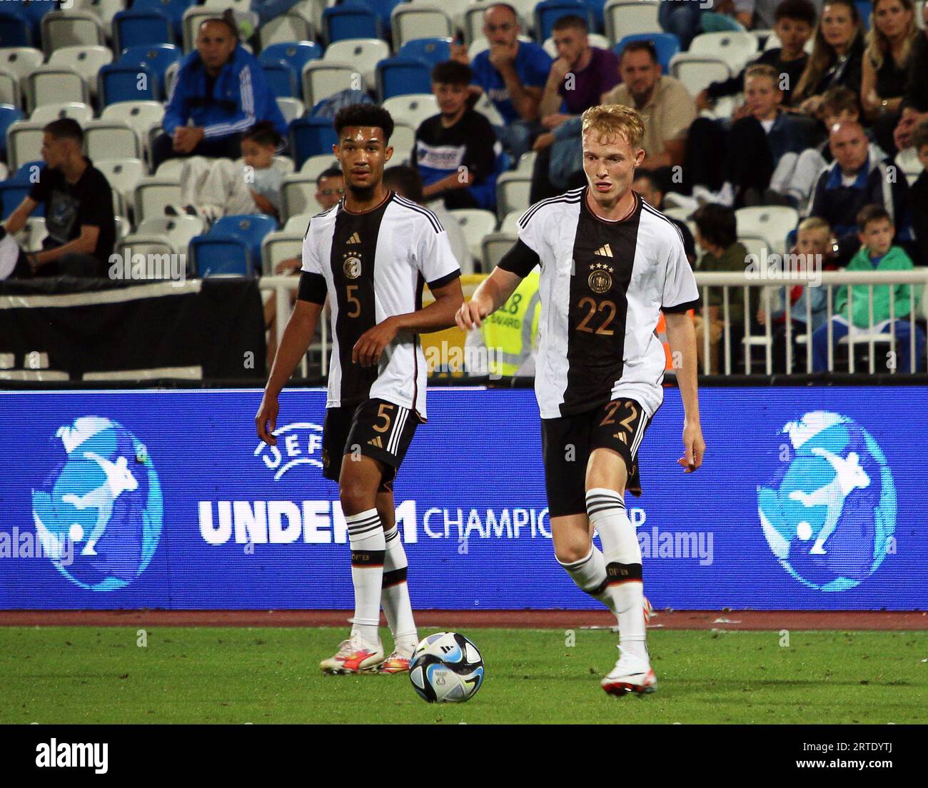 Kosovo players hi-res stock photography and images - Alamy