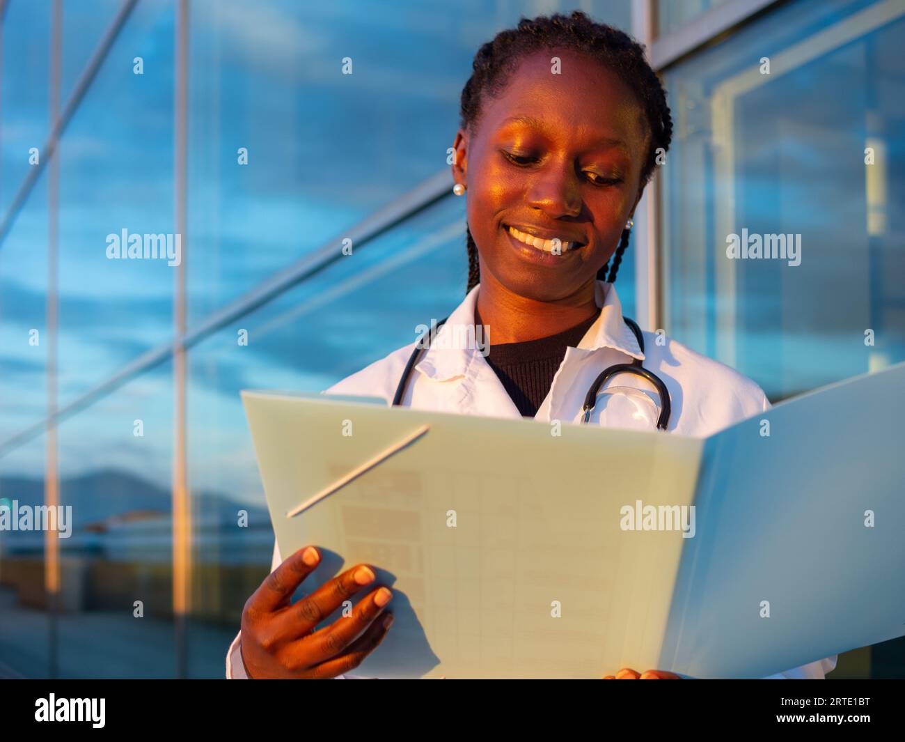Hospital documents hi-res stock photography and images - Alamy
