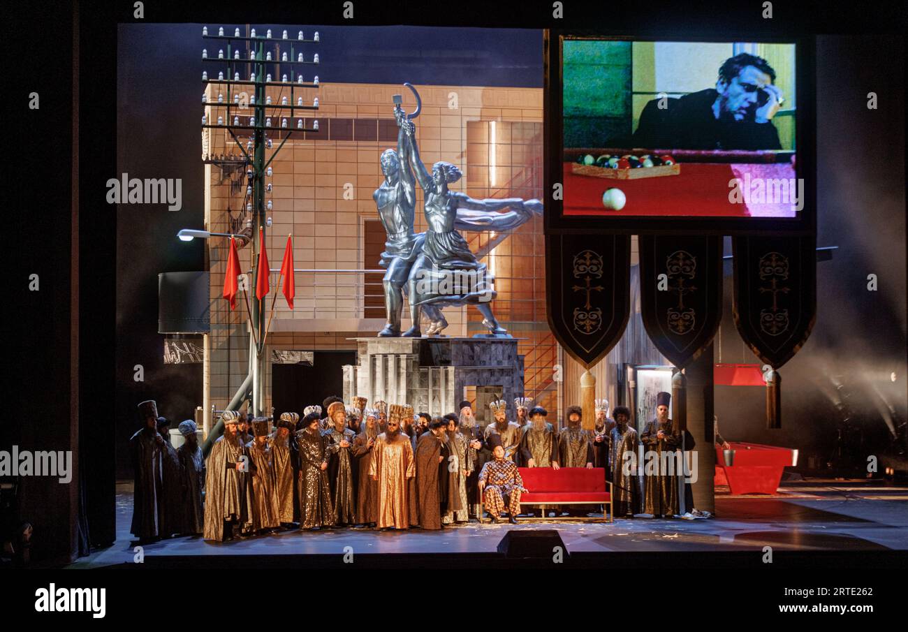 Hamburg, Germany. 12th Sep, 2023. Scene with the choir during the photo ...