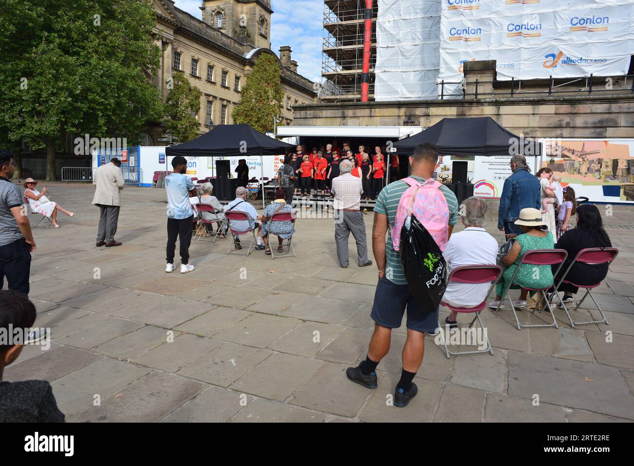 Harris bus hi-res stock photography and images - Alamy