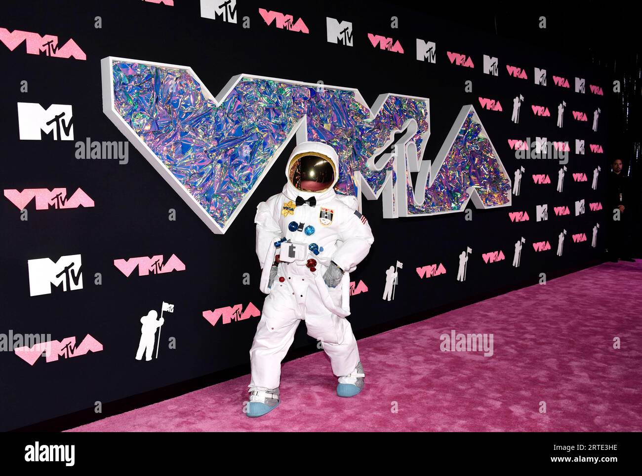 The MTV Moon Person arrives at the MTV Video Music Awards on Tuesday ...