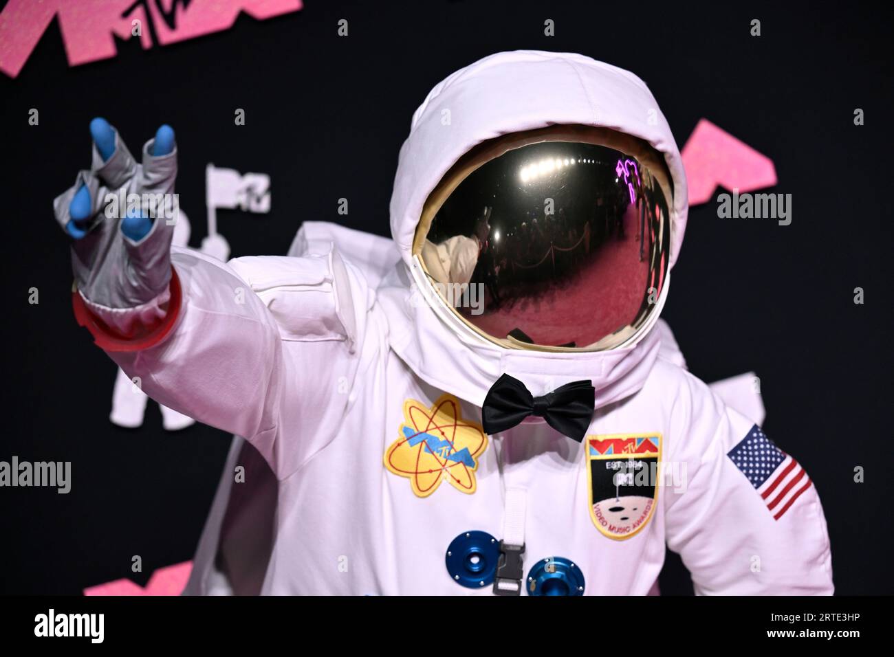 The MTV Moon Person arrives at the MTV Video Music Awards on Tuesday ...