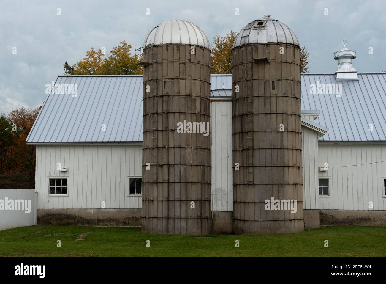 Storage structures hi-res stock photography and images - Alamy