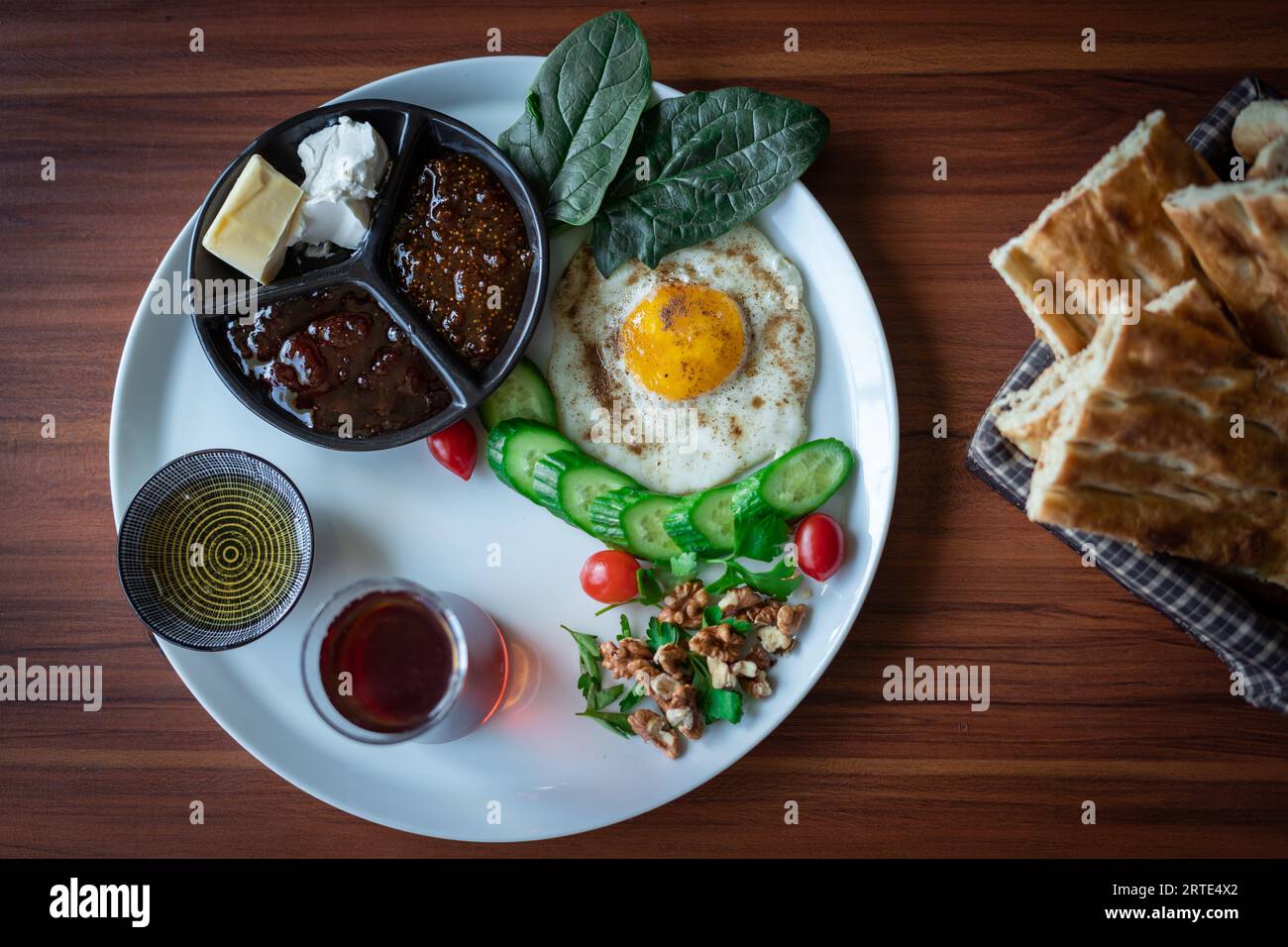 Arabic breakfast hi-res stock photography and images - Alamy