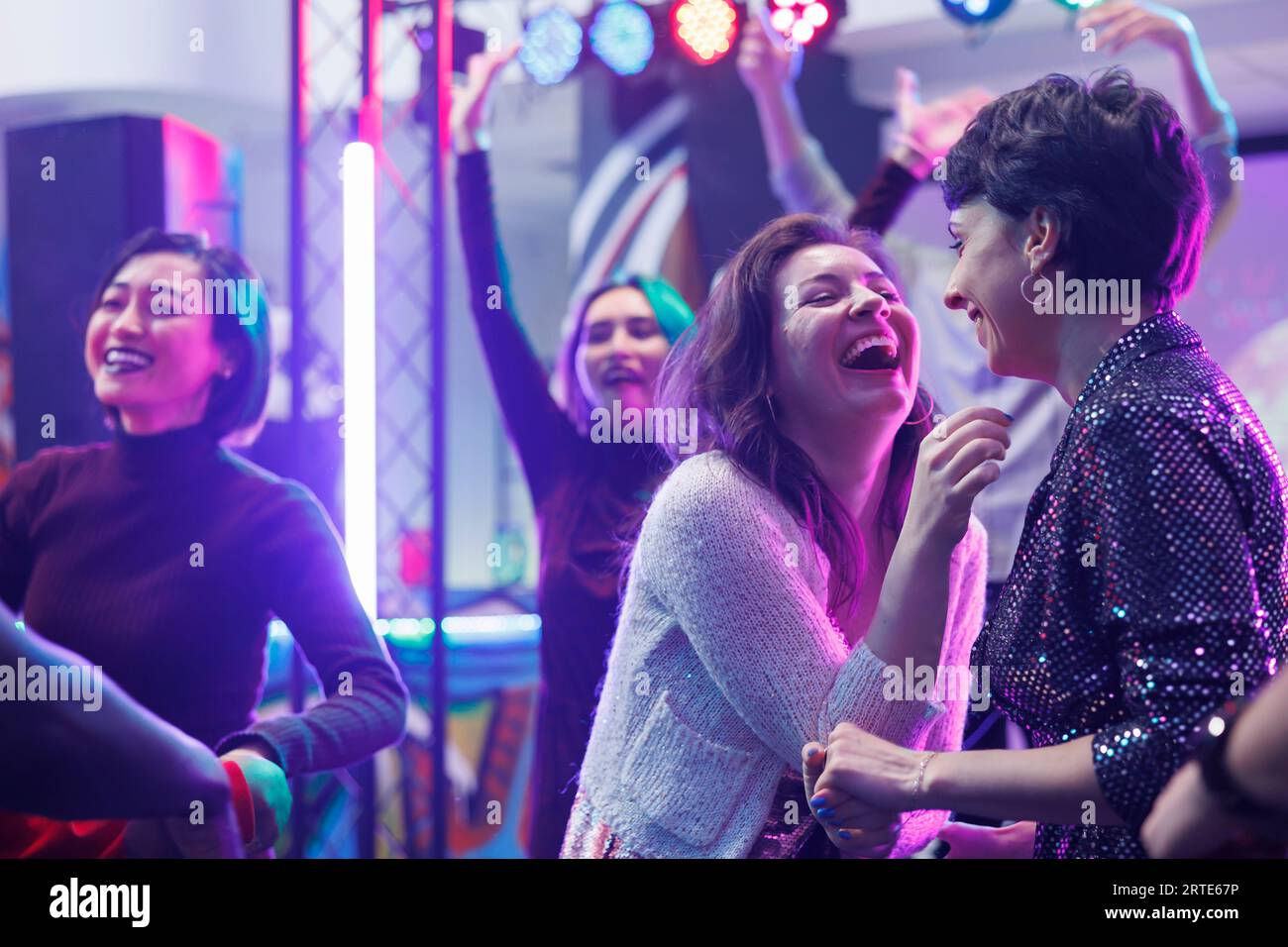 Happy diverse girlfriends partying hi-res stock photography and images ...