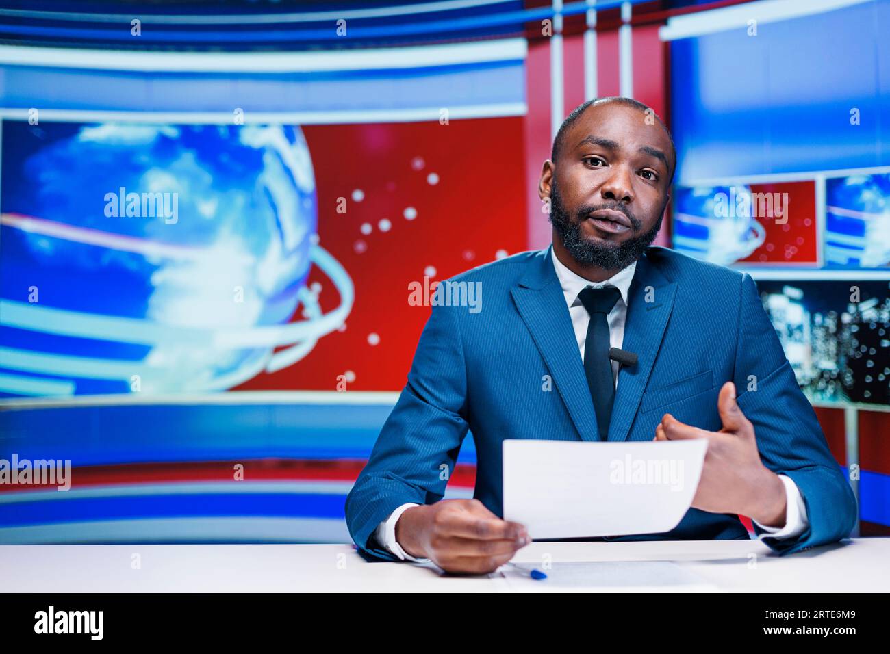 Former Headline News Anchors