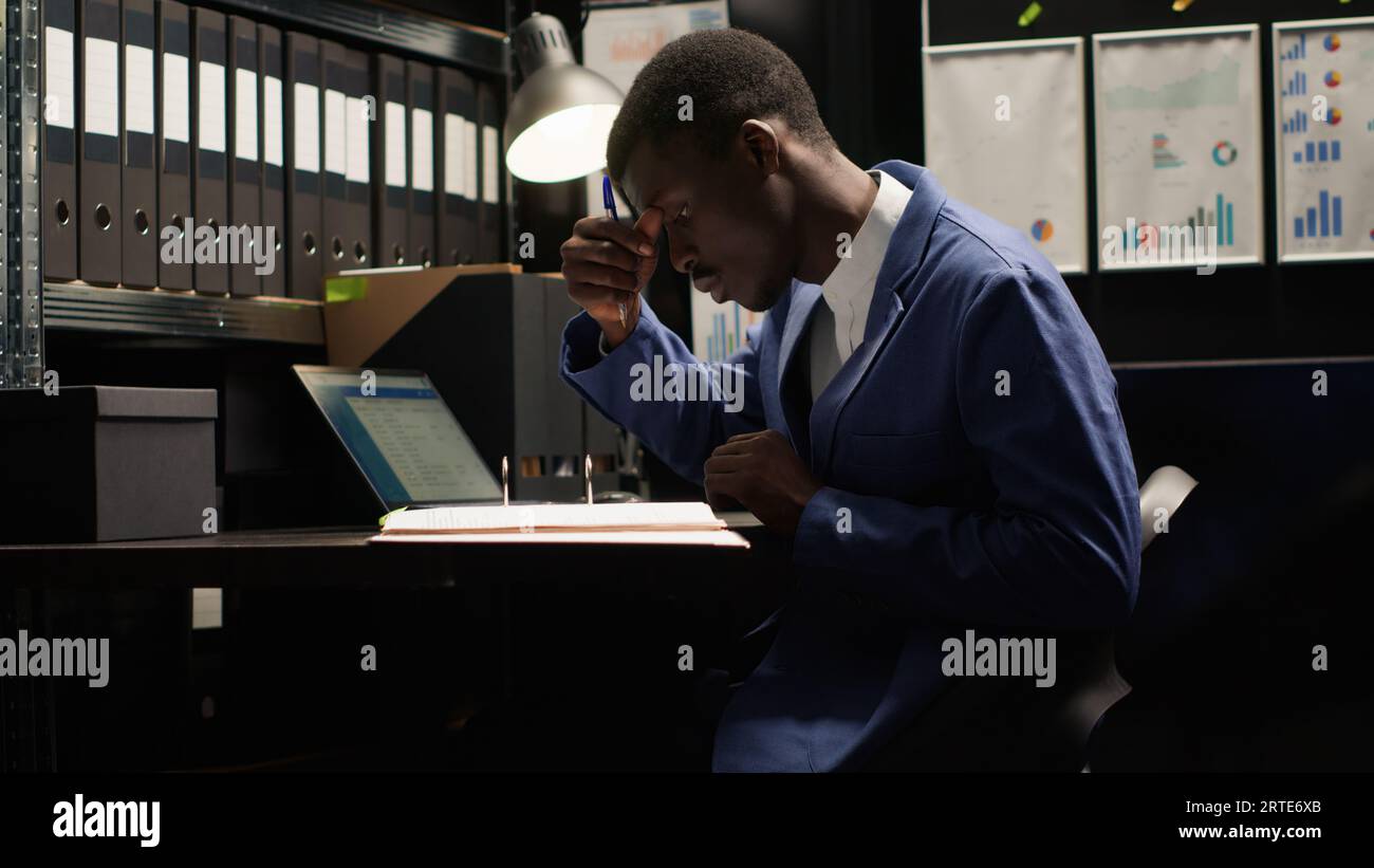 Detective investigation room hi-res stock photography and images - Alamy