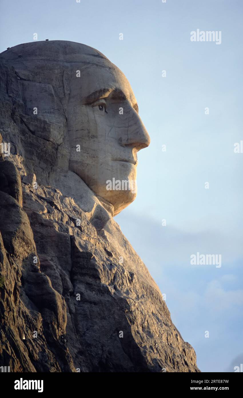 Profile view of George Washington's face on Mount Rushmore National ...
