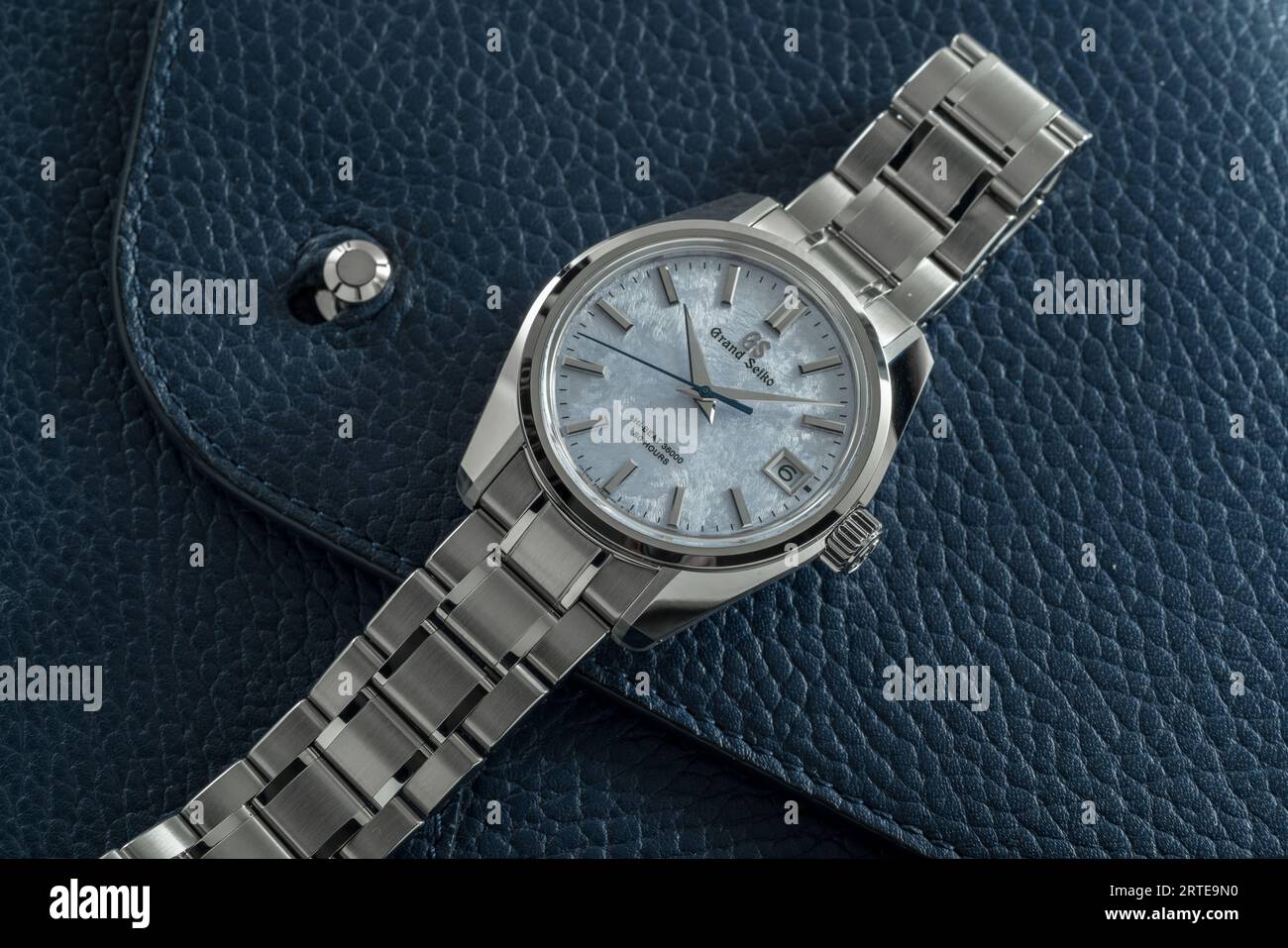 Grand Seiko SLGH013G Stock Photo - Alamy