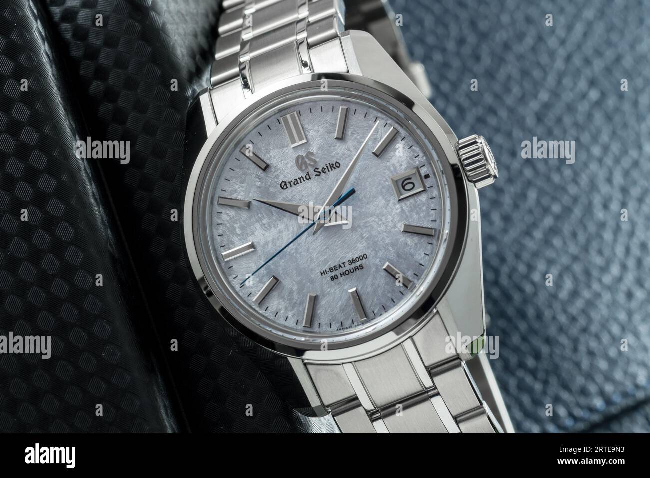 Grand Seiko SLGH013G Stock Photo - Alamy