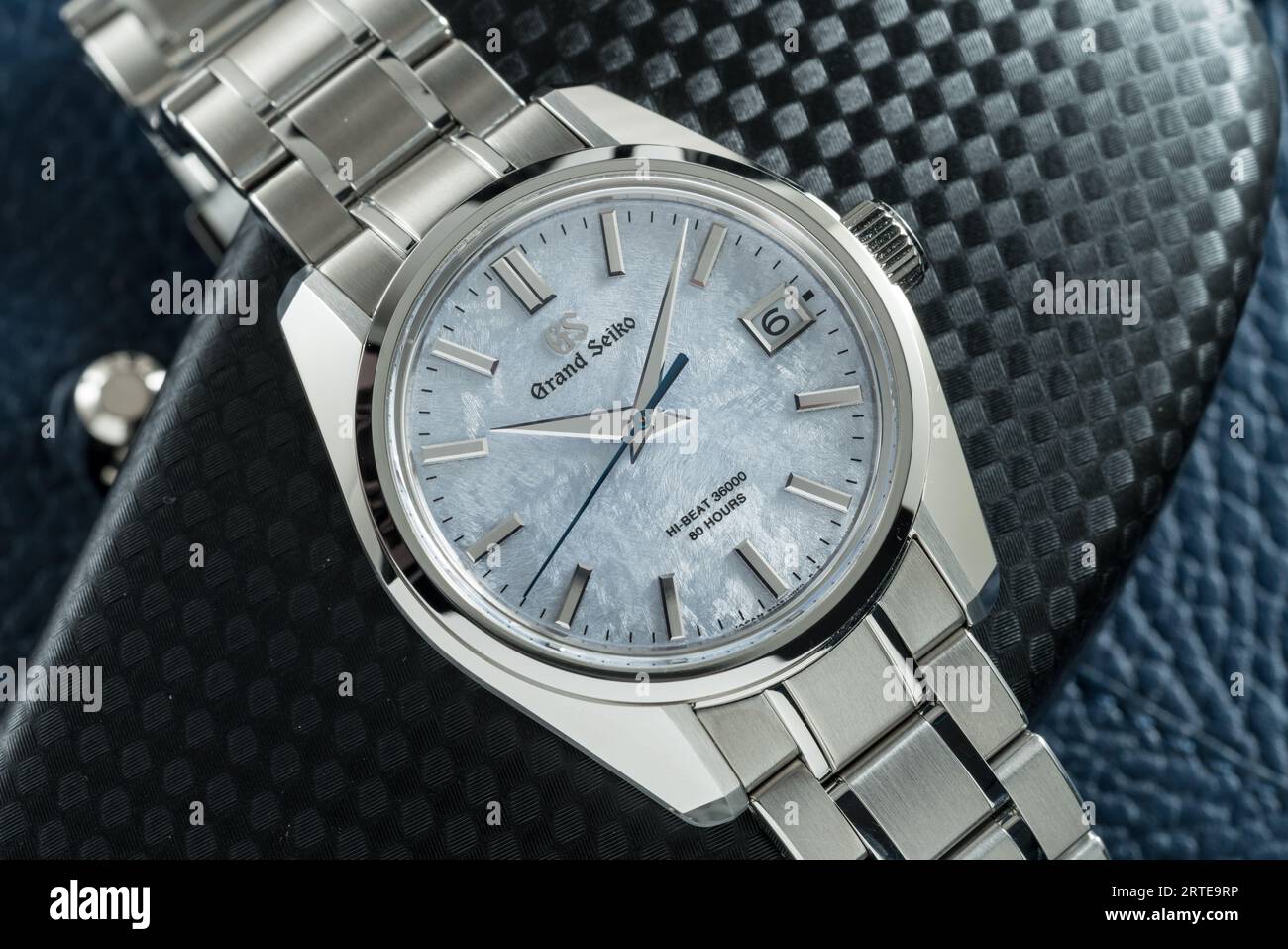Grand Seiko SLGH013G Stock Photo - Alamy