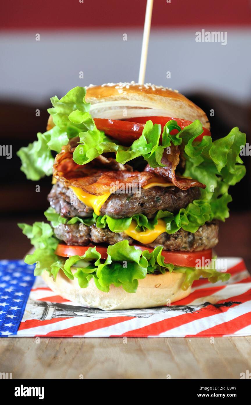 Double u studio hi-res stock photography and images - Alamy