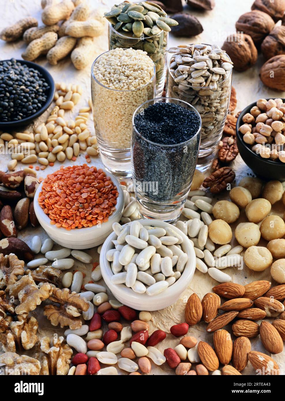 Dried pulses hi-res stock photography and images - Alamy