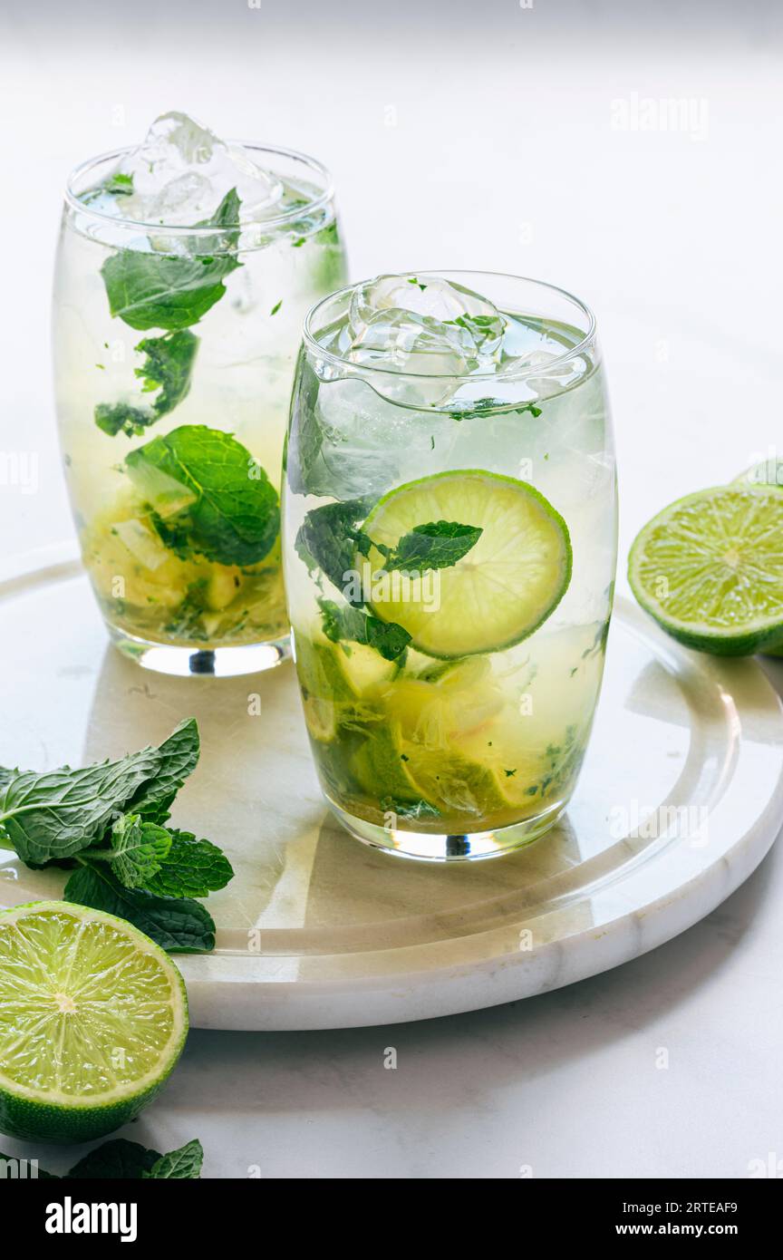 Two mojito mocktails Stock Photo - Alamy