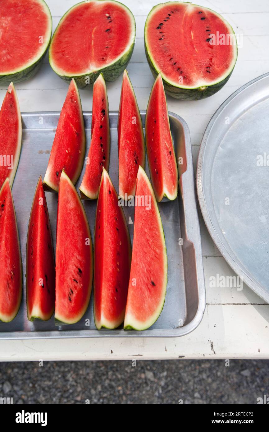 Watermelon halves hi-res stock photography and images - Alamy