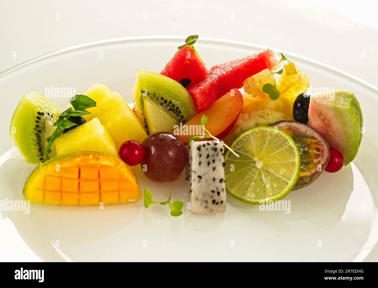 Mixed tropical fruit platter Stock Photo - Alamy