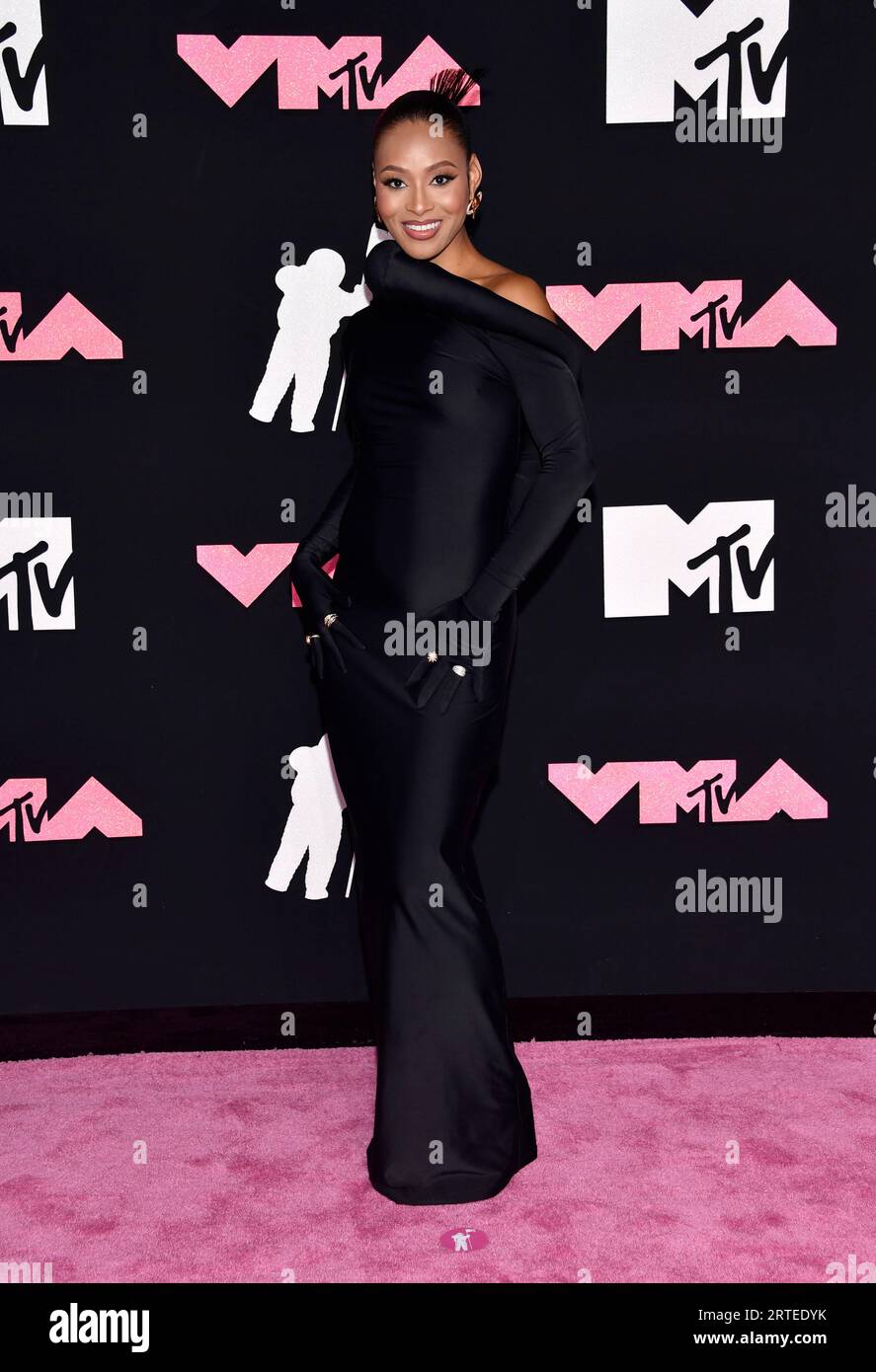 Pretty Vee arrives at the MTV Video Music Awards on Tuesday, Sept. 12 ...