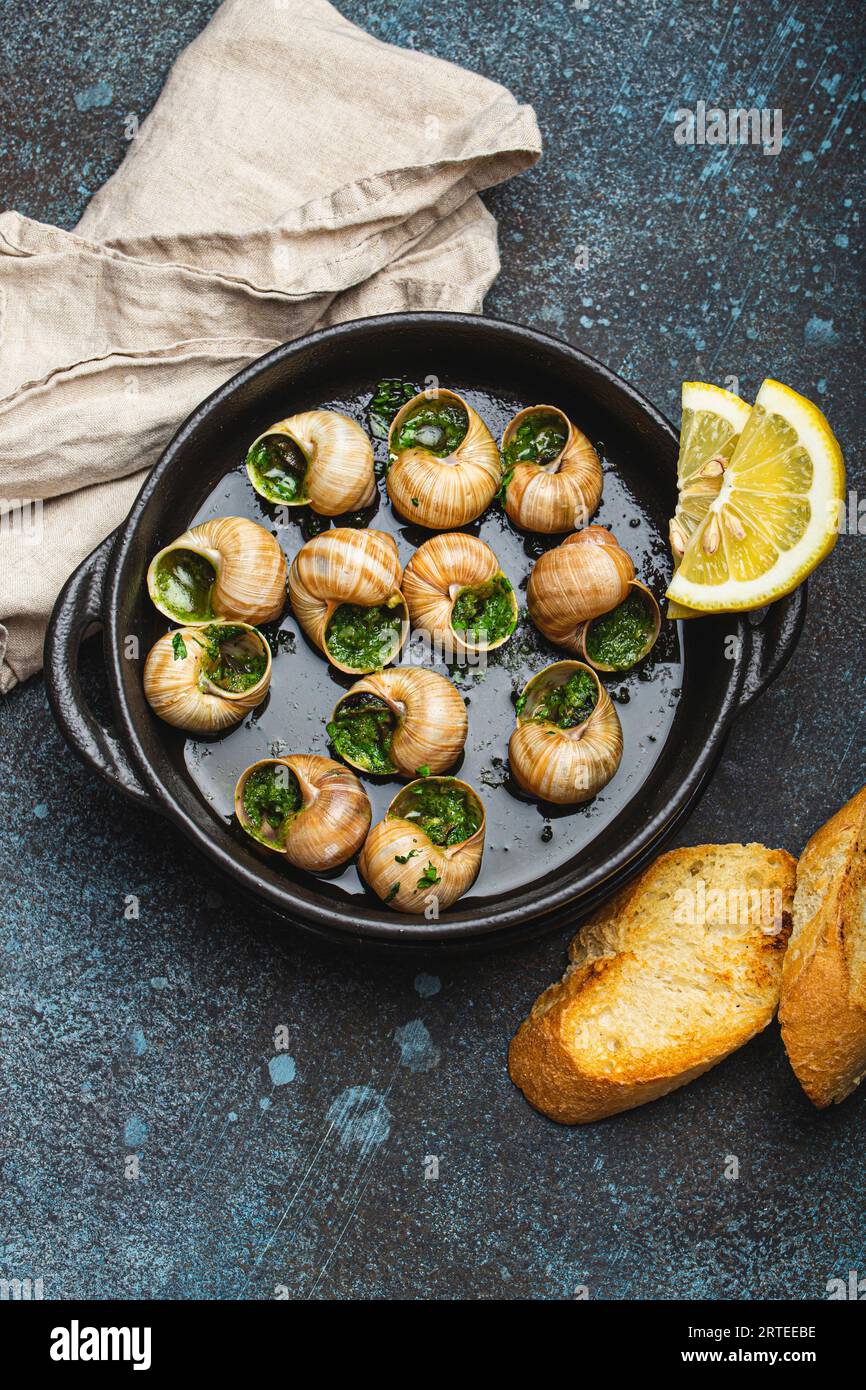 Escargots de Bourgogne (snails with garlic butter and parsley, France ...