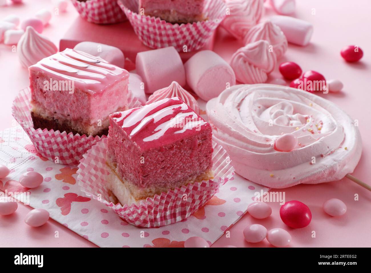 Pinky candies hi-res stock photography and images - Alamy