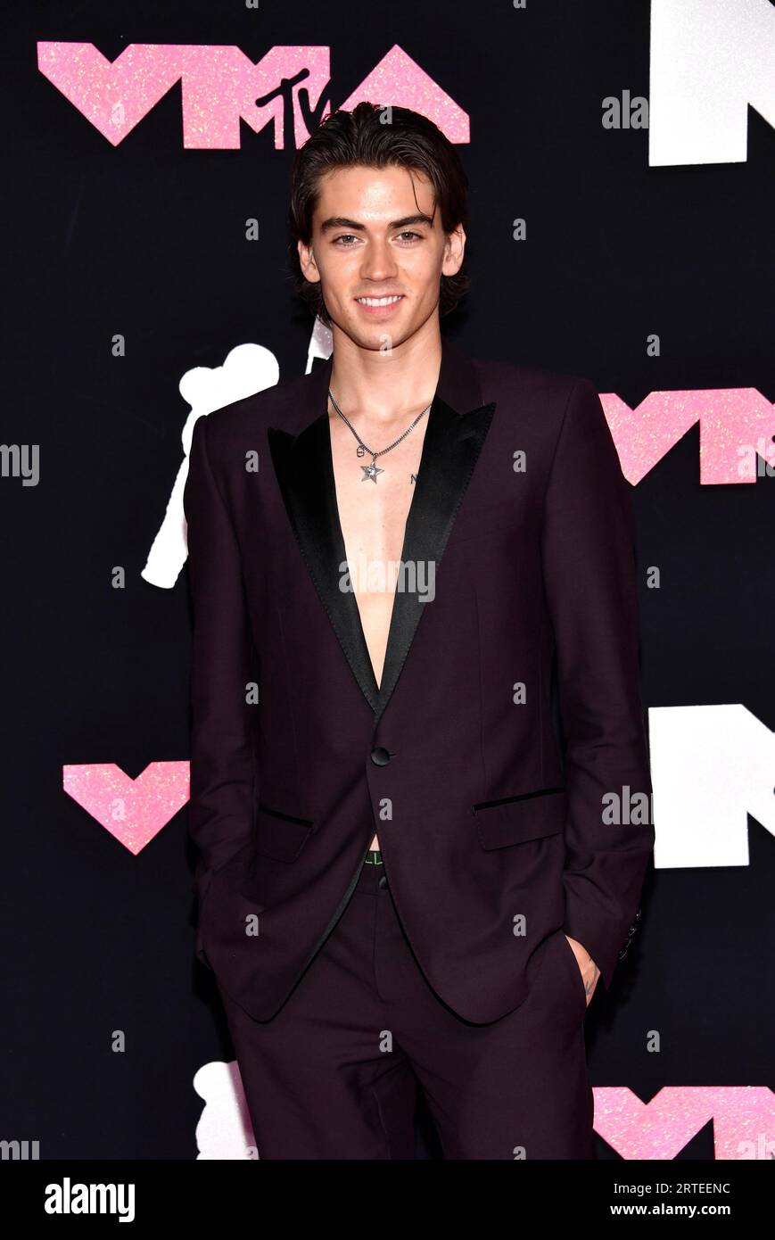 Zack Lugo arrives at the MTV Video Music Awards on Tuesday, Sept. 12 ...