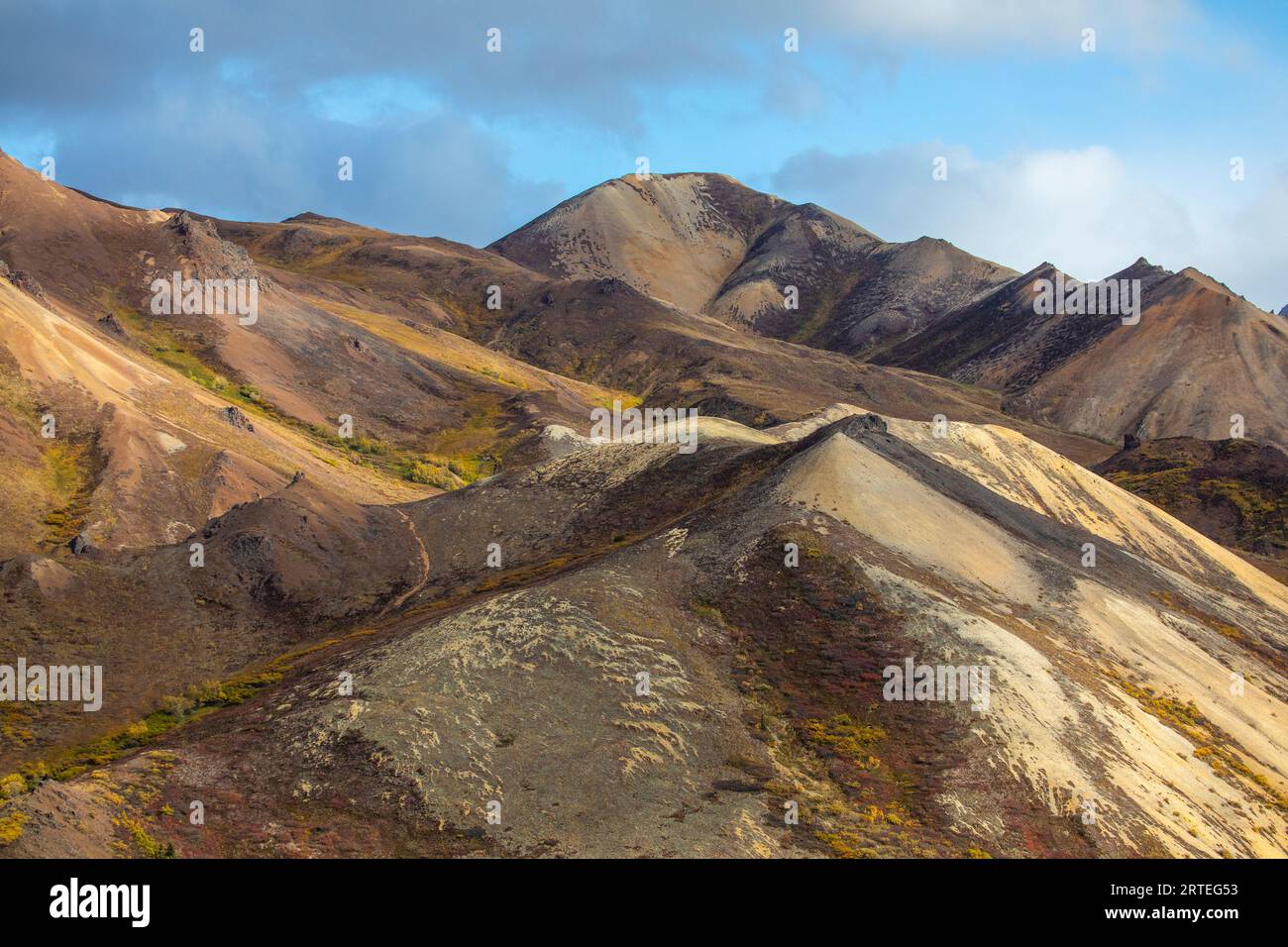 Multi colored mountains in Sable Pass, give sense to a previous active ...