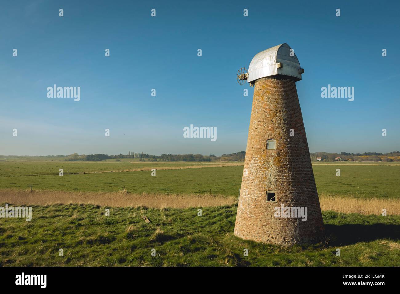 Windmill fields hi-res stock photography and images - Alamy