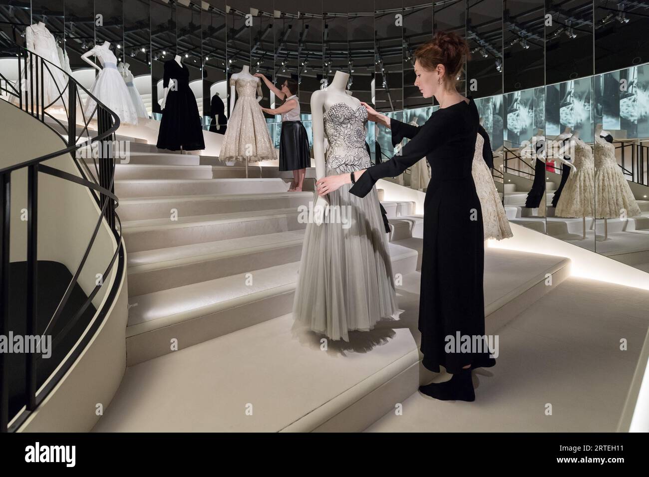 Iconic mirrored staircase hi-res stock photography and images - Alamy