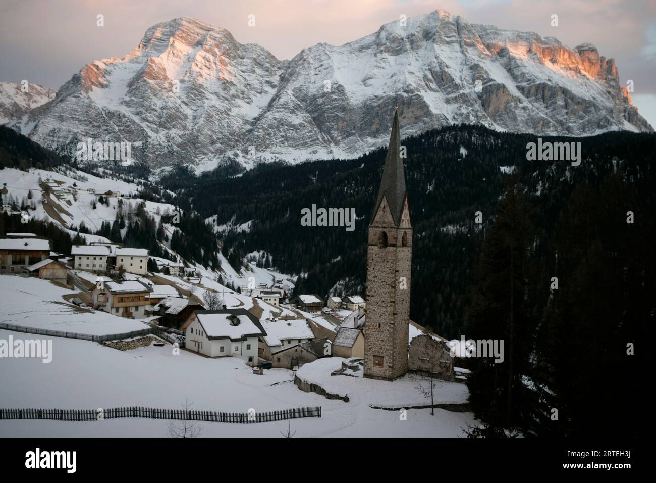 Ladins italy hi-res stock photography and images - Alamy