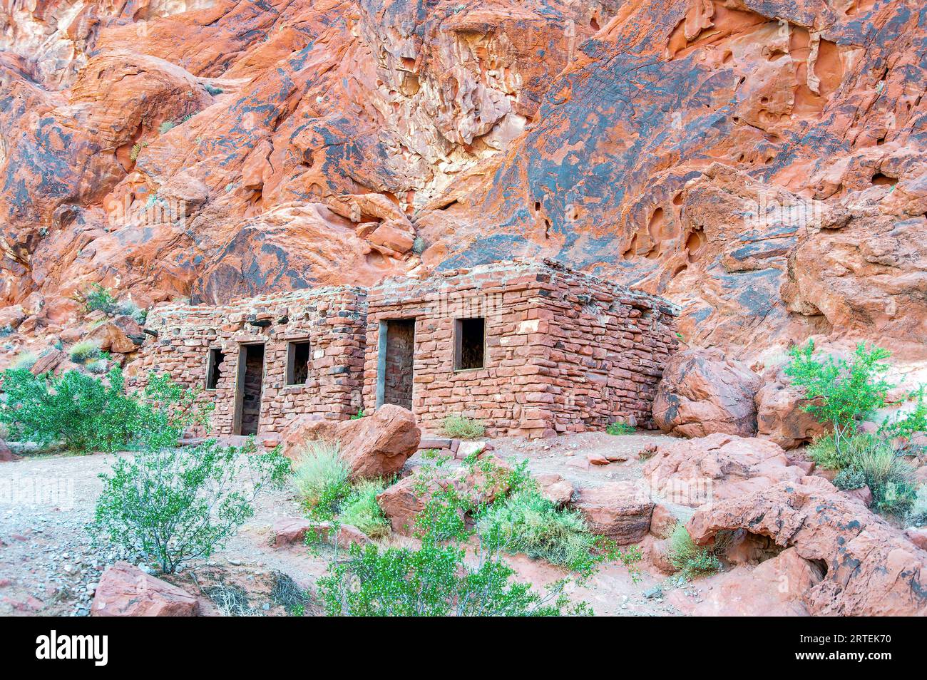 Historic stone lodge in the Valley of Fire State Park, Nevada, USA ...