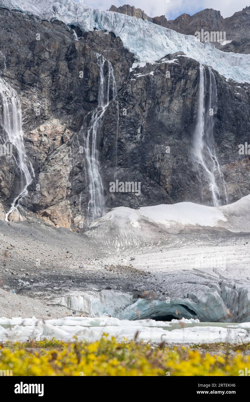Glacier cave frozen waterfall hi-res stock photography and images - Alamy