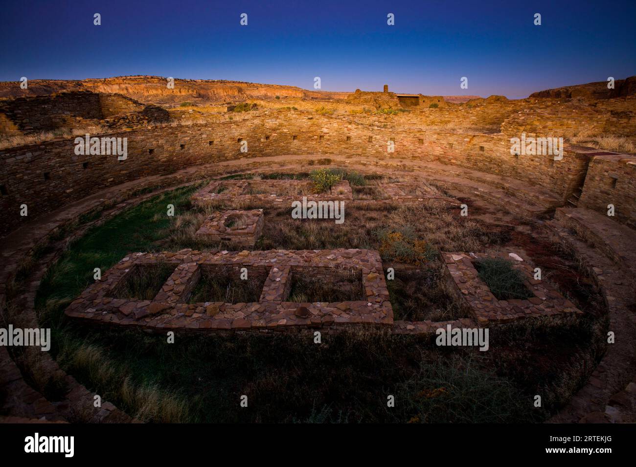 Bonito color hi-res stock photography and images - Alamy