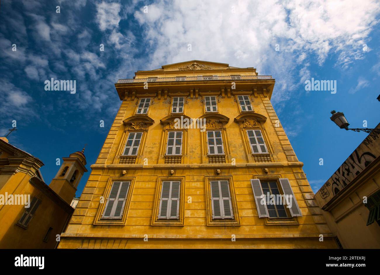 Matisse in the studio hi-res stock photography and images - Alamy