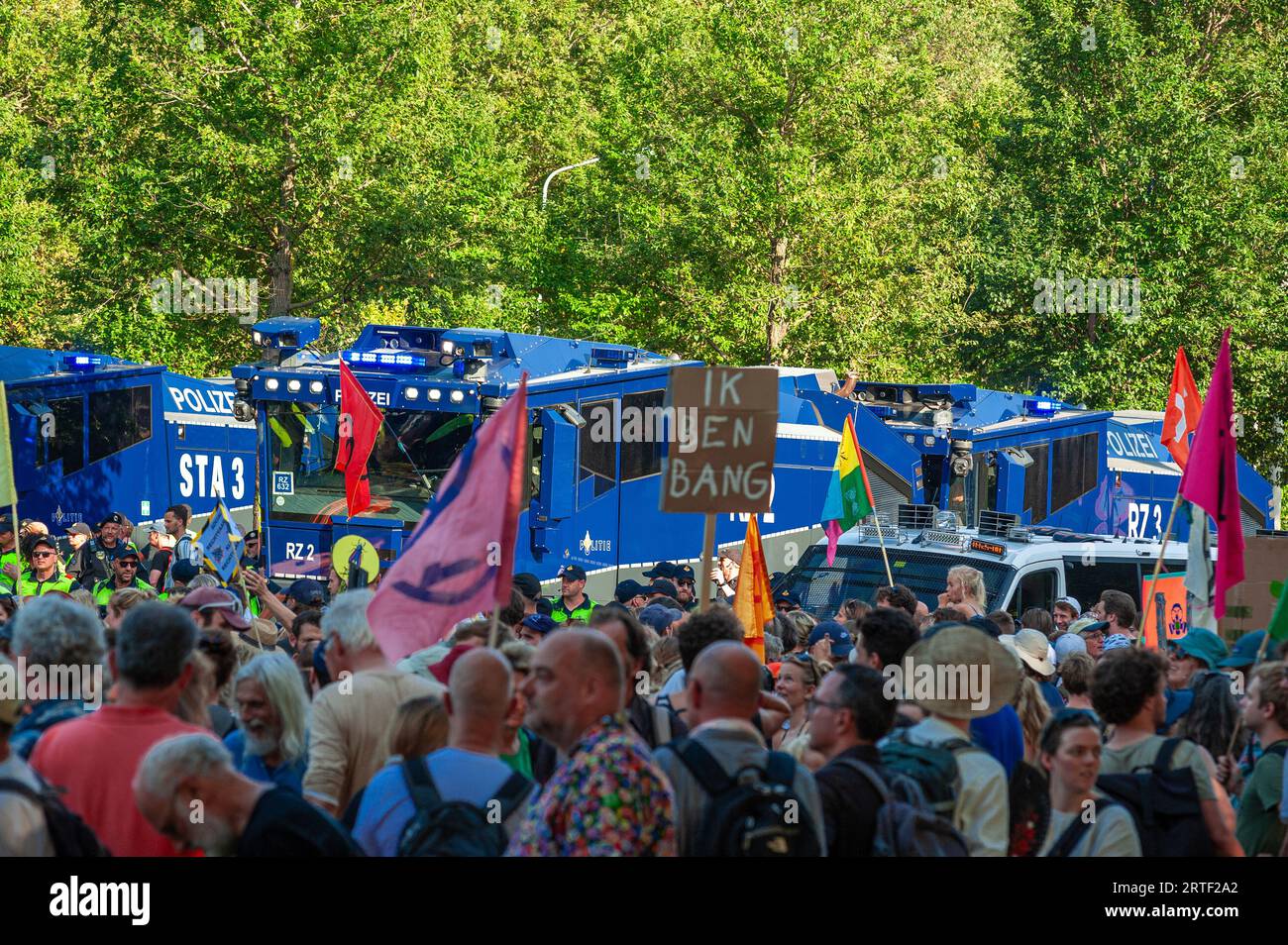 A12 Utrechtsebaan, The Hague, The Netherlands. Saturday 9 September ...